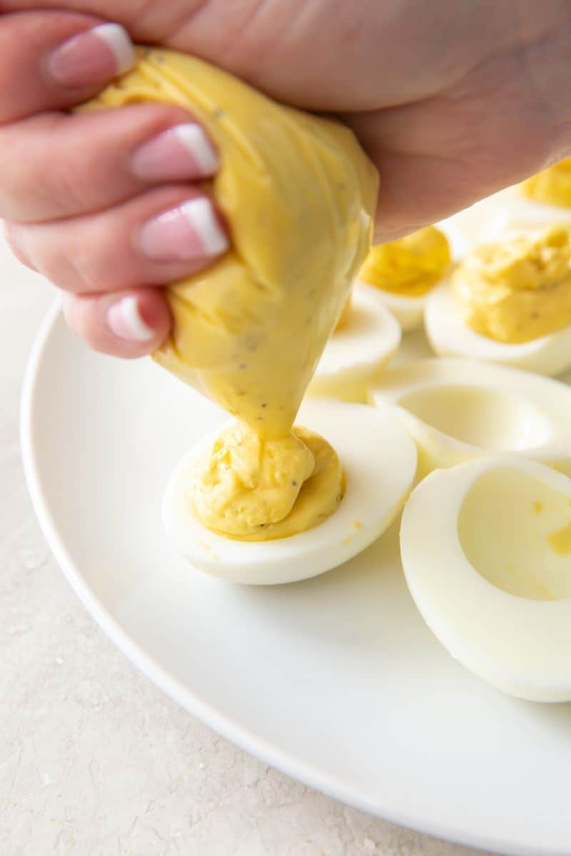 Deviled Eggs Without Mustard | Everyday Family Cooking