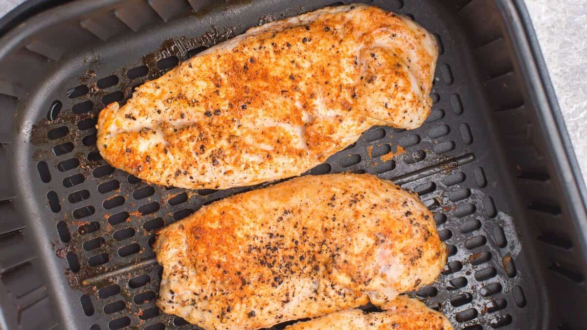 Easy Air Fryer Grilled Chicken | Everyday Family Cooking