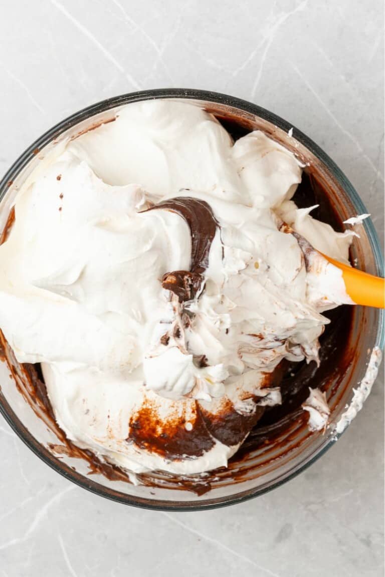 Easy Chocolate Cool Whip | Everyday Family Cooking