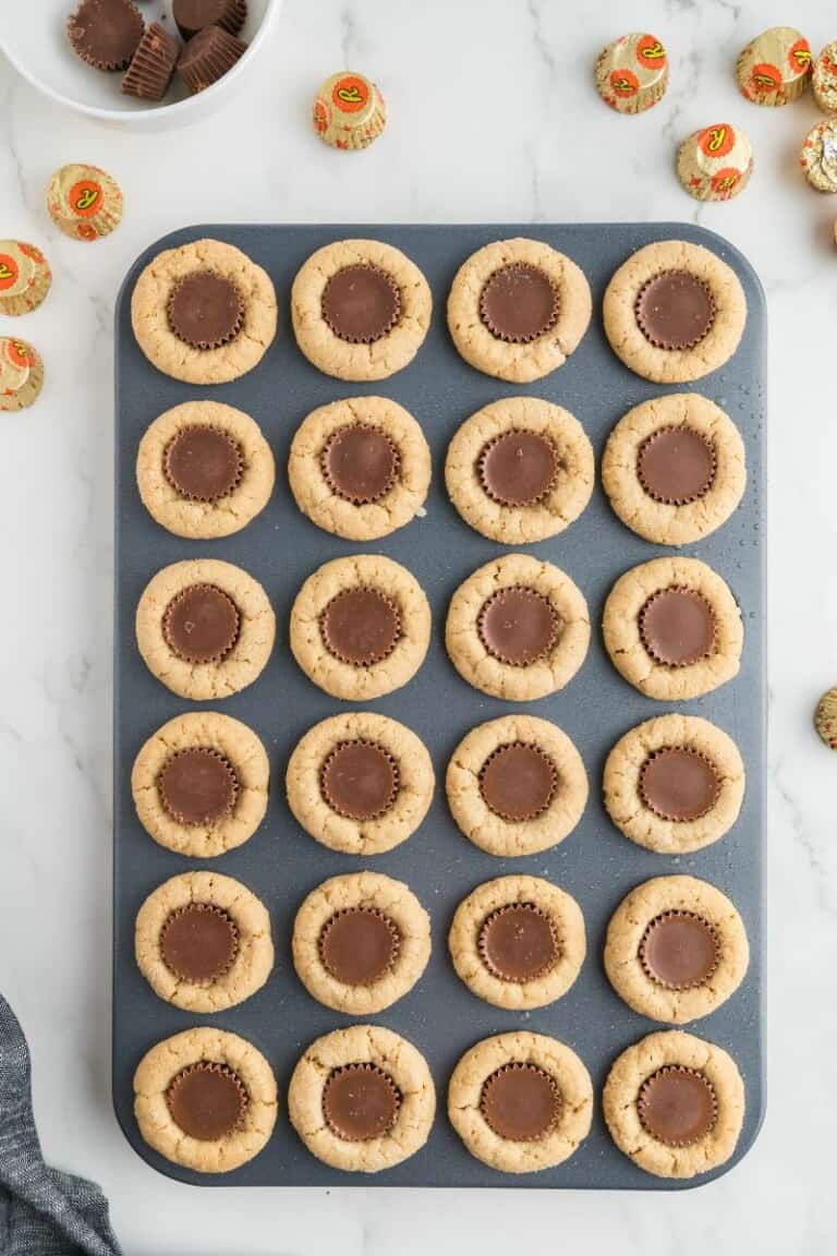 Peanut Butter Cup Cookies | Everyday Family Cooking