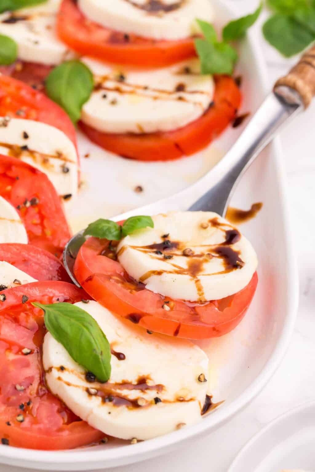 Best Caprese Salad Recipe | Everyday Family Cooking