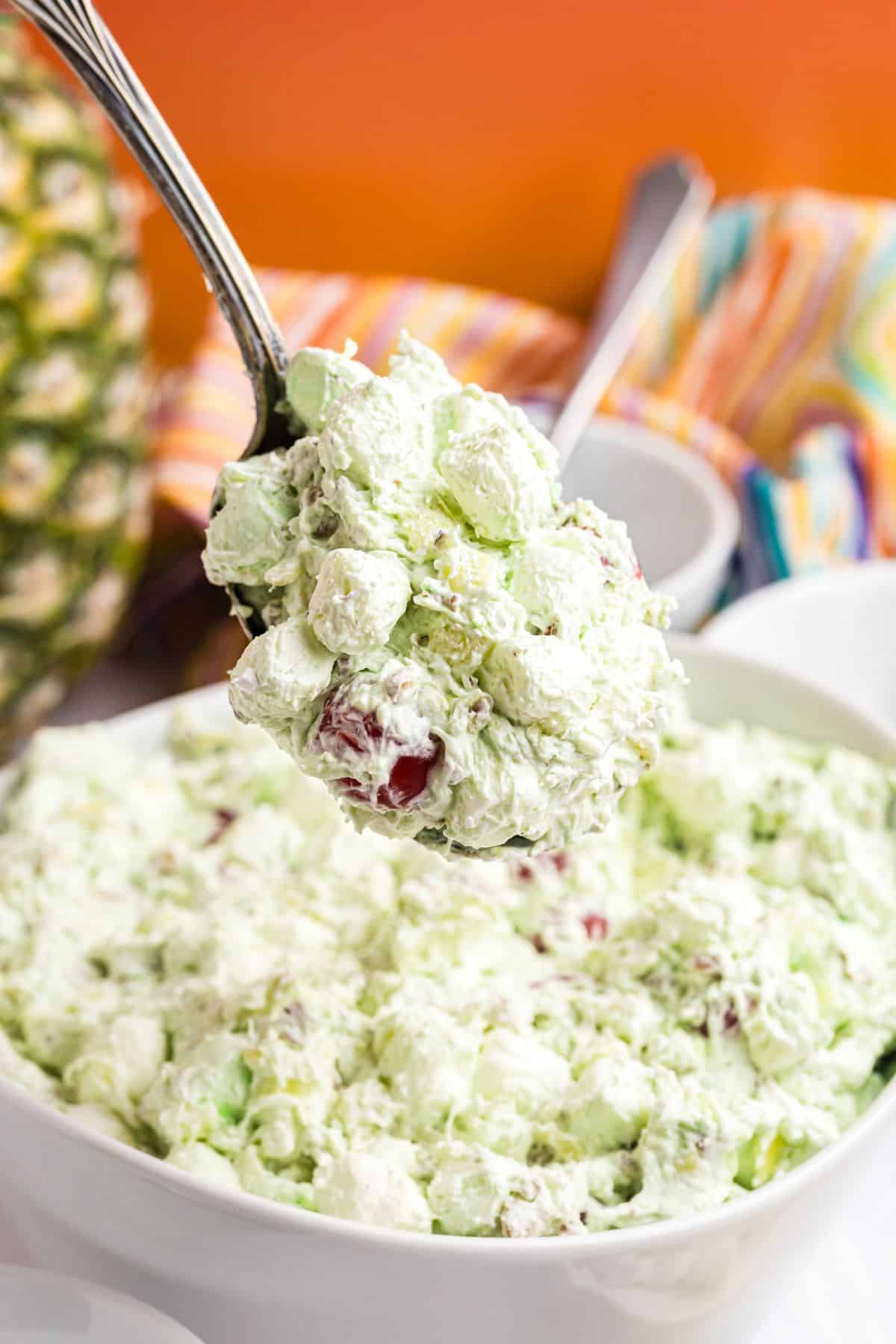 Easy Watergate Salad | Everyday Family Cooking