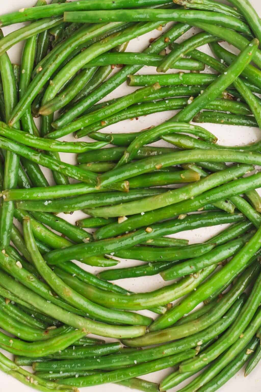 Easy Garlic Green Beans | Everyday Family Cooking