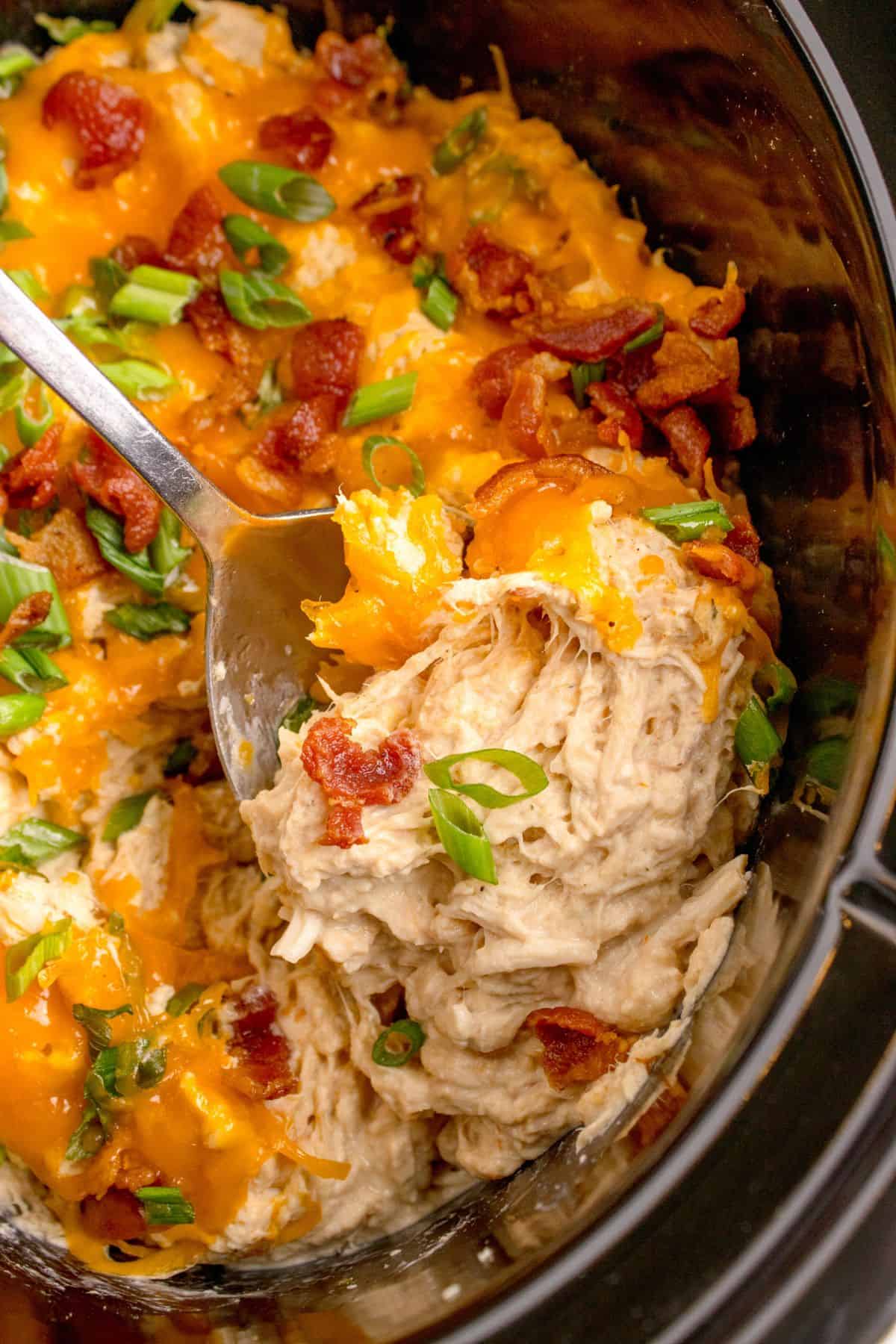 Slow Cooker Crack Chicken Recipe (Easy!) | Everyday Family Cooking