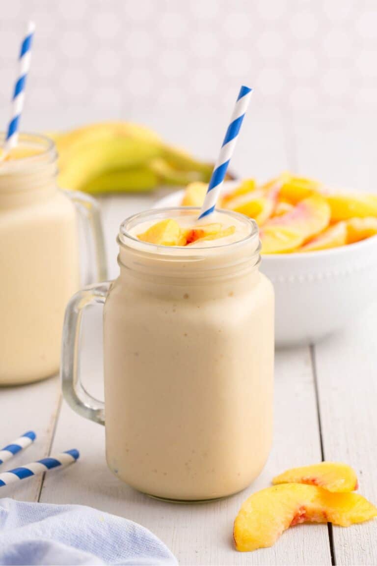 4-Ingredient Peach Smoothie Recipe (No Ice!)
